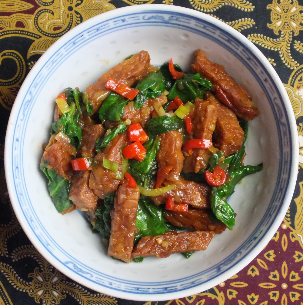 Oseng oseng tempeh (met spinazie) – Kokkie Slomo – Indische recepten